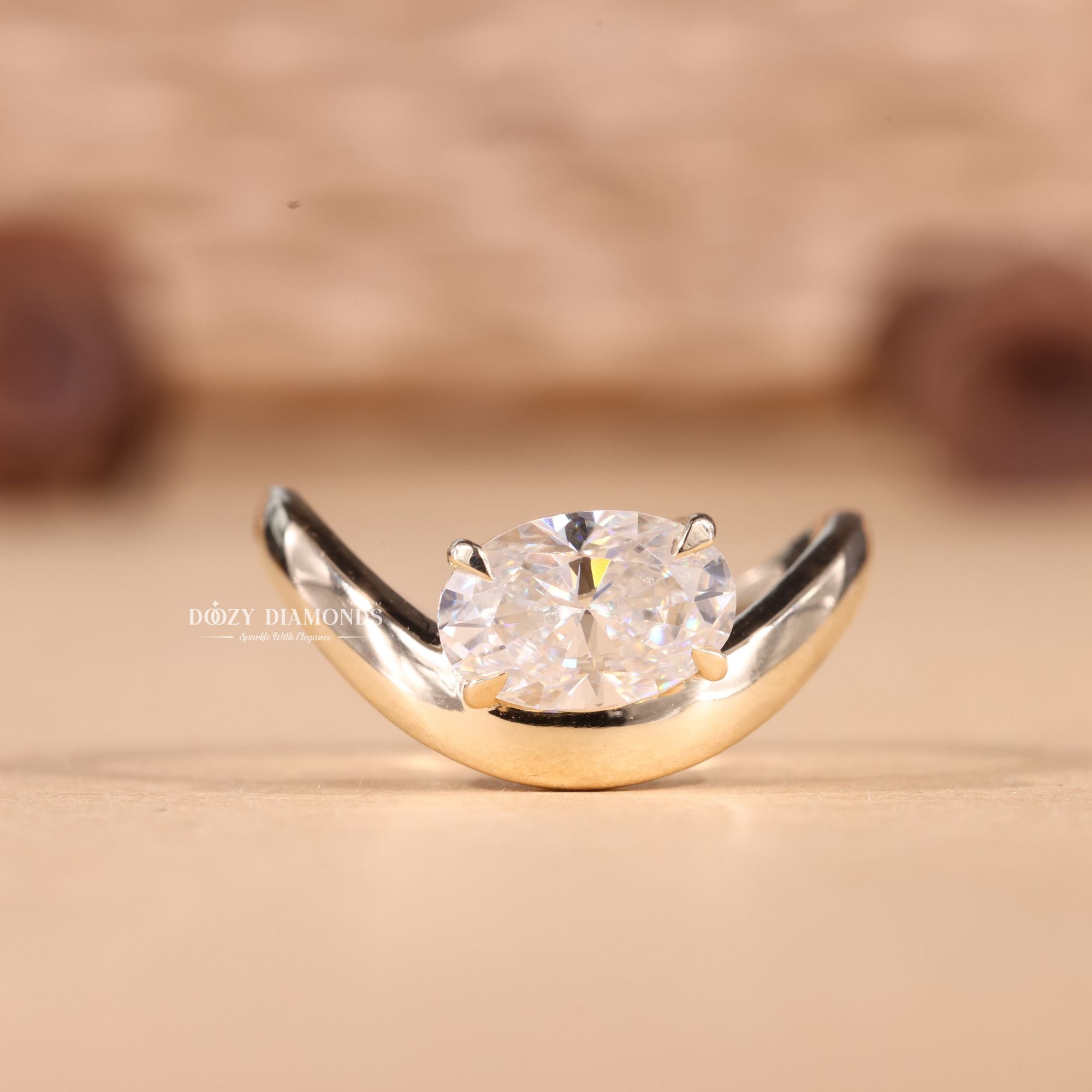 2.0CT-3.0CT Oval Cut E/VS1 Lab Grown Diamond U Shape Curved Engagement ...